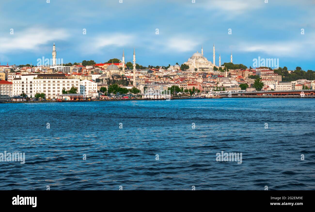 Skyline istanbul skyline hi-res stock photography and images - Alamy