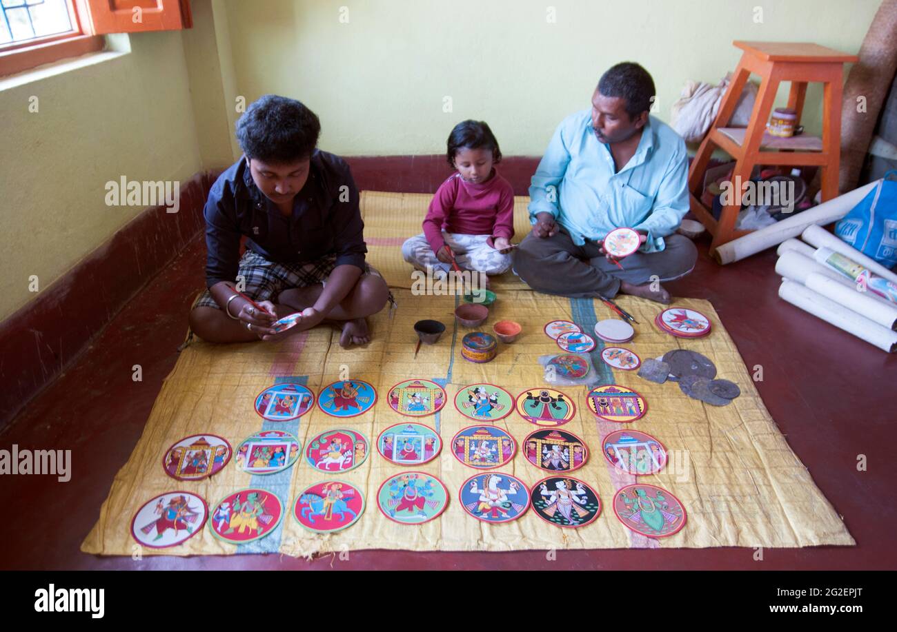Sital Faujdar teaching the craft of making hand-painted Dashavatara ...