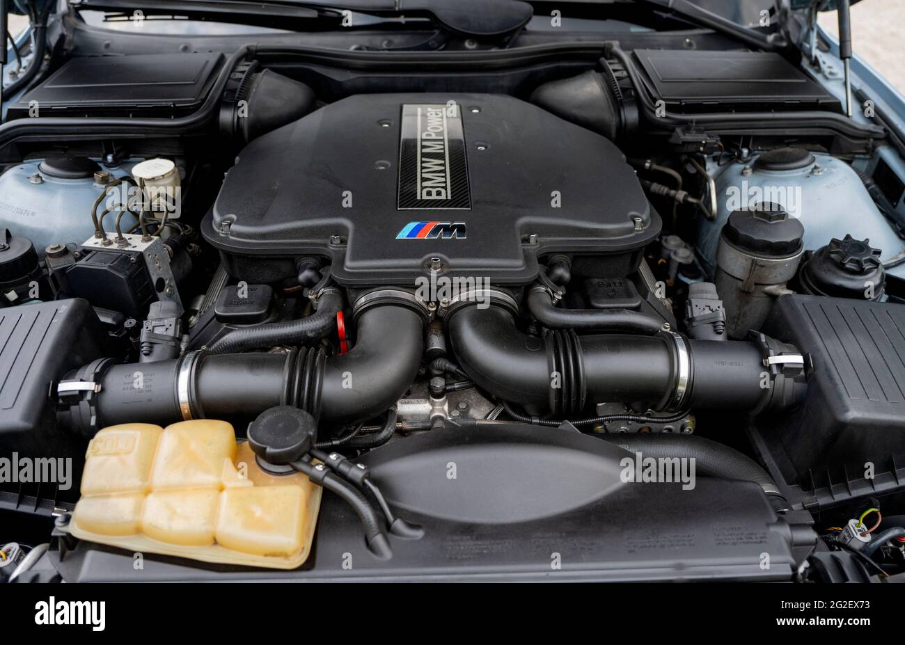 Bmw e39 hi-res stock photography and images - Alamy