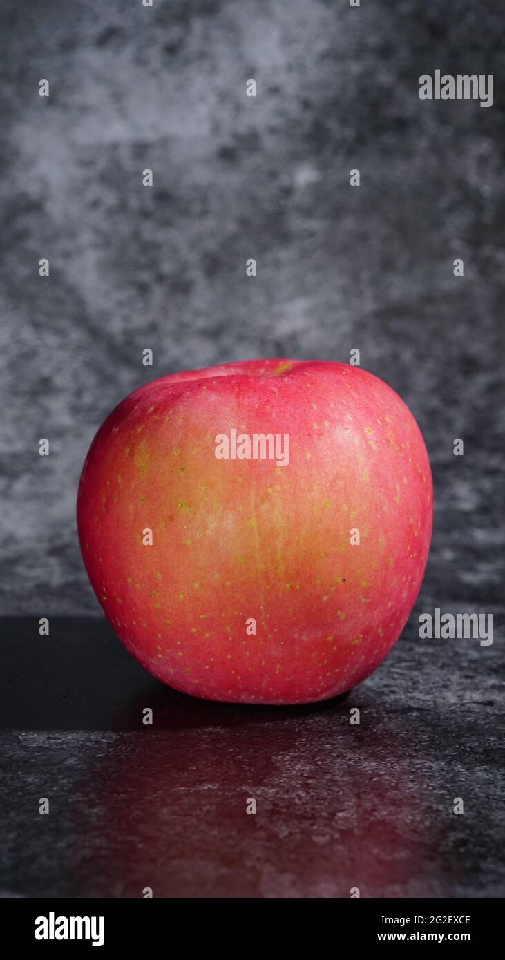 Red Apple Close Up Stock Photo - Alamy