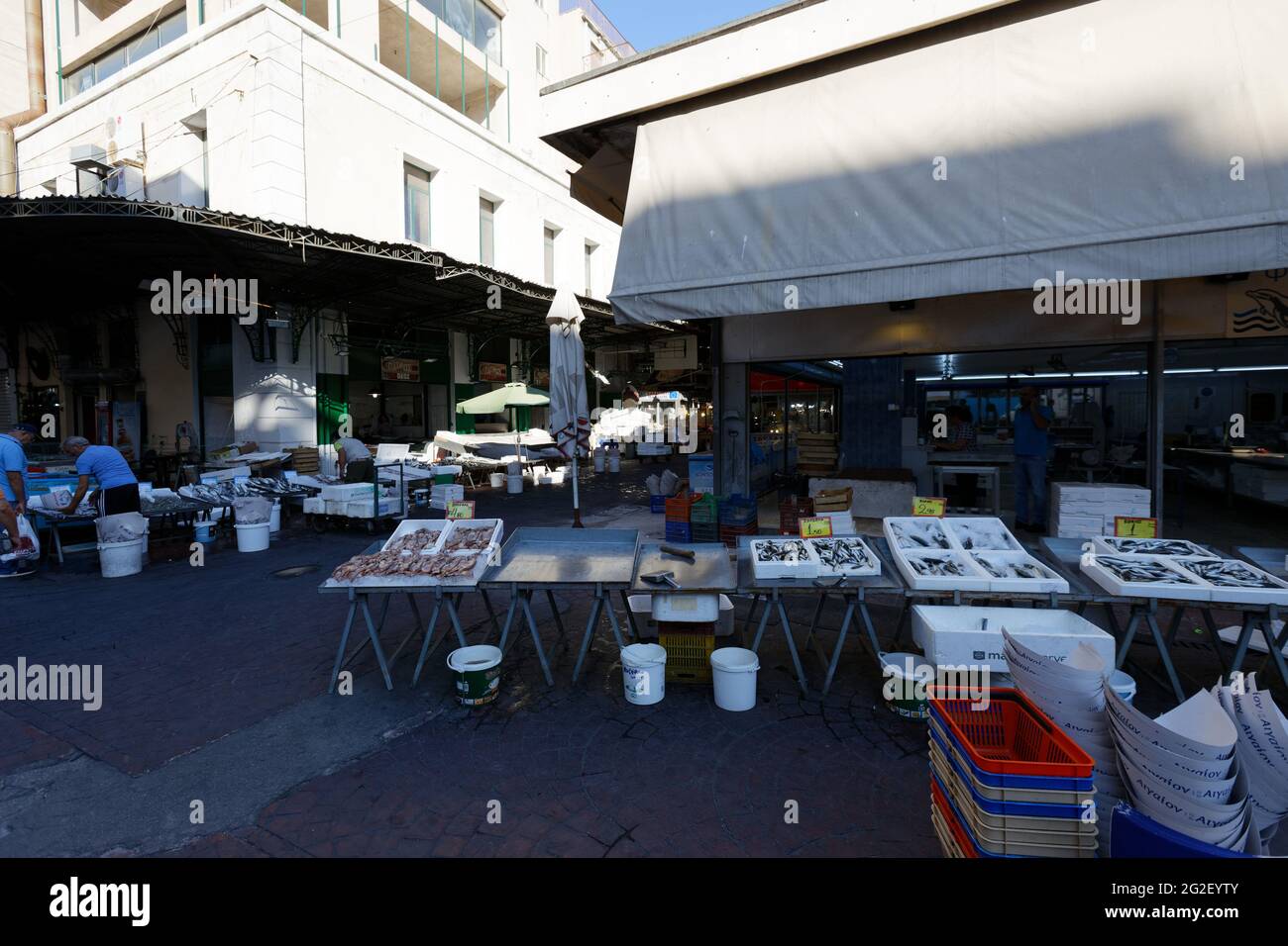 Athens piraeus fish hi-res stock photography and images - Alamy
