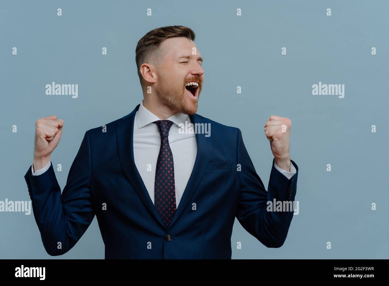 Suit of arms hi-res stock photography and images - Alamy