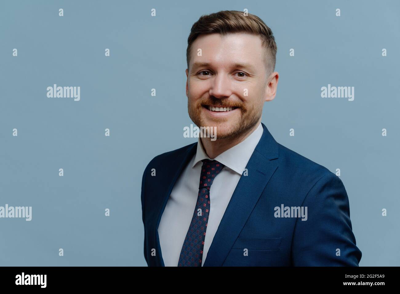 Handsome business man hi-res stock photography and images - Alamy