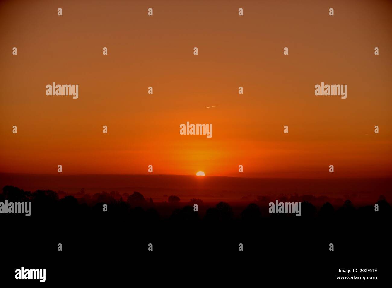 Sunrise uk hi-res stock photography and images - Alamy