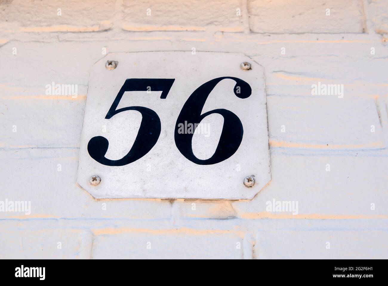 House number 56 sign hi-res stock photography and images - Alamy