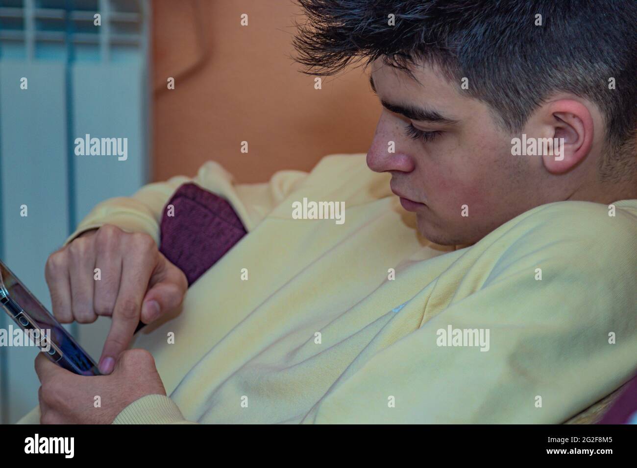 Teens tired home hi-res stock photography and images - Alamy