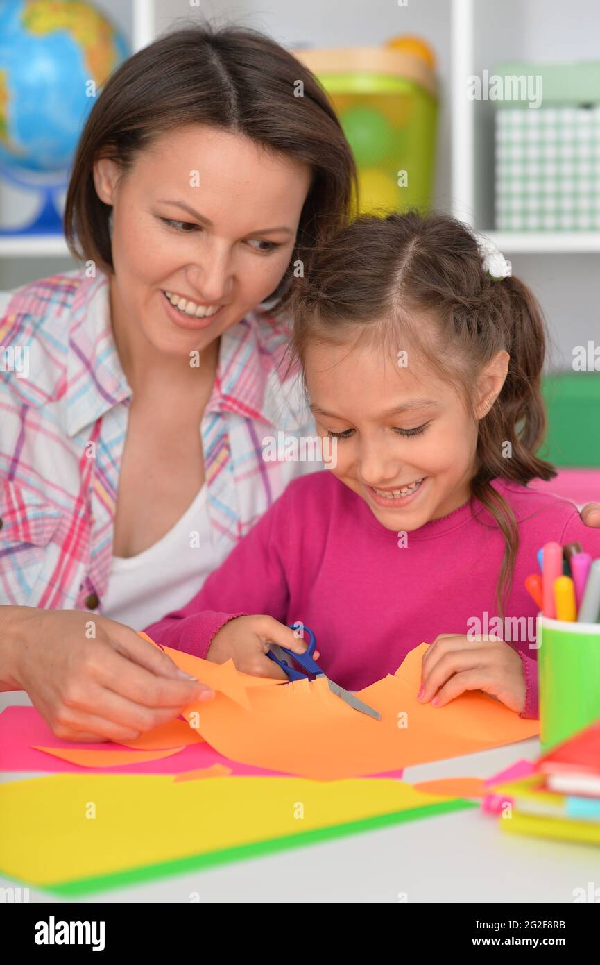 Teaches paper craft hi-res stock photography and images - Alamy
