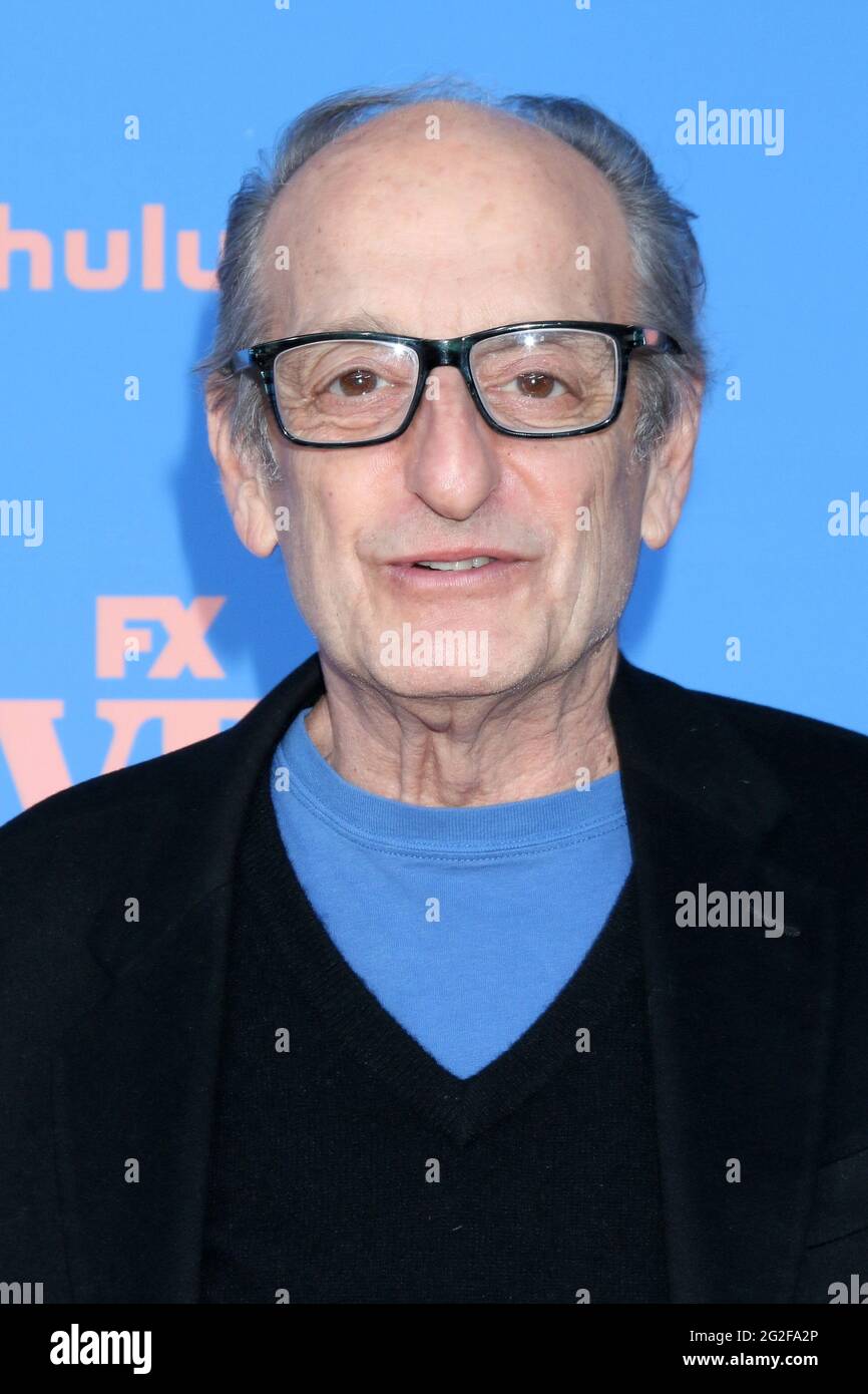 LOS ANGELES - JUN 10: David Paymer at the "Dave" Season Two Premiere ...