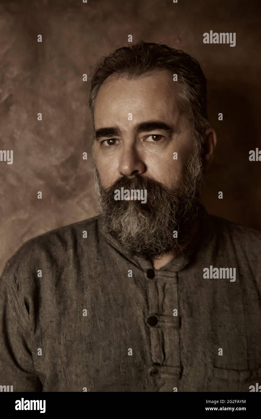 Vintage man thinking vintage hi-res stock photography and images - Alamy