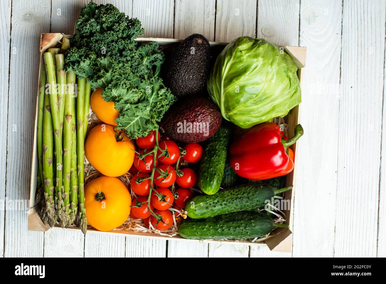 Different fresh vegetables crate hi-res stock photography and images ...
