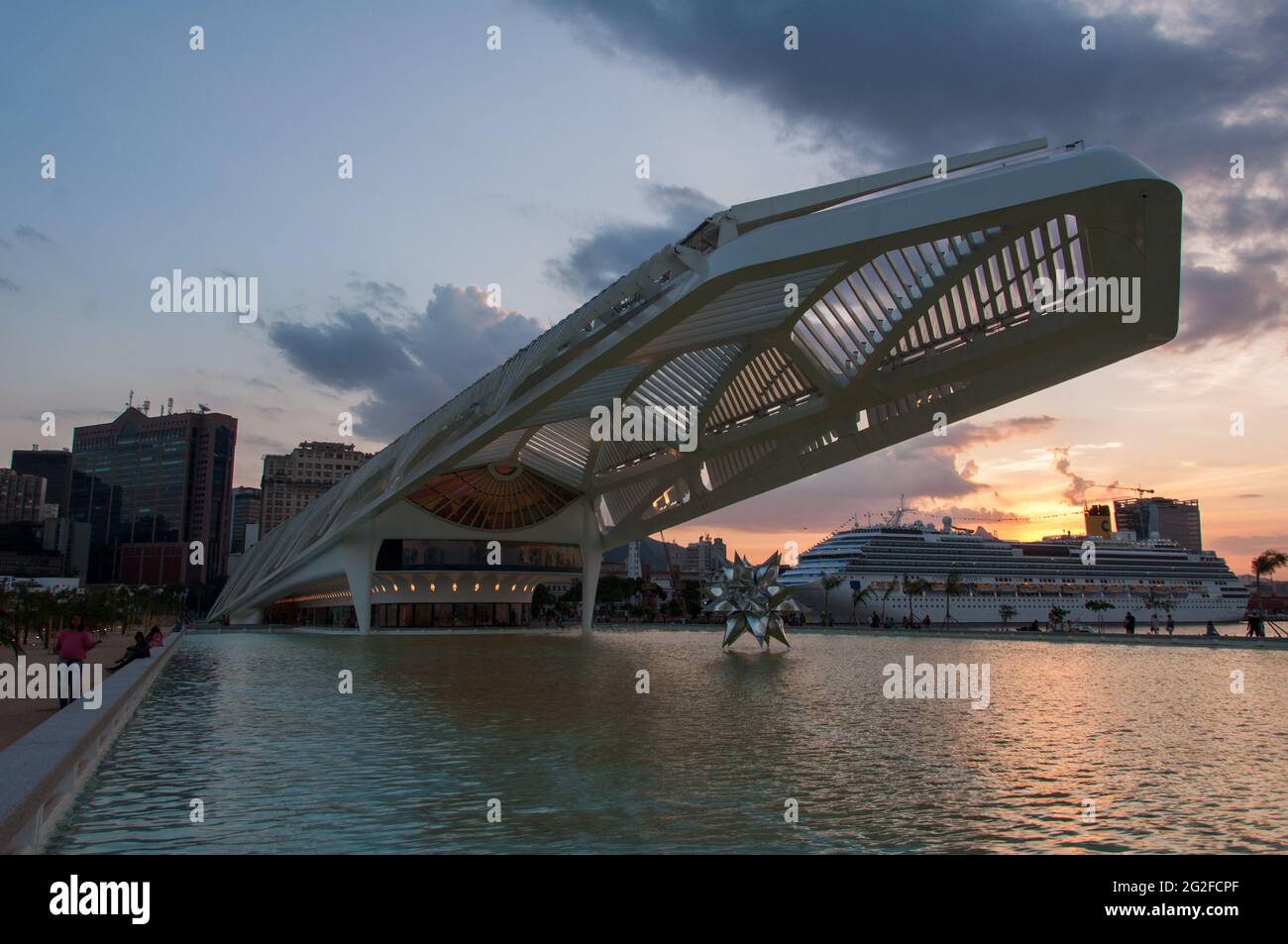 Rio de Janeiro, Brazil - January 8, 2016: Museum of Tomorrow, a science ...
