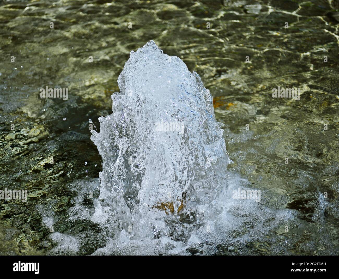 Water fountain close up 5 Stock Photo - Alamy
