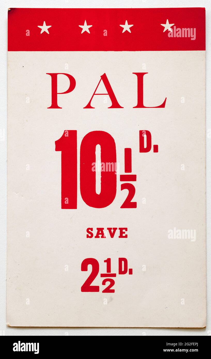 Supermarket advertising hi-res stock photography and images - Alamy