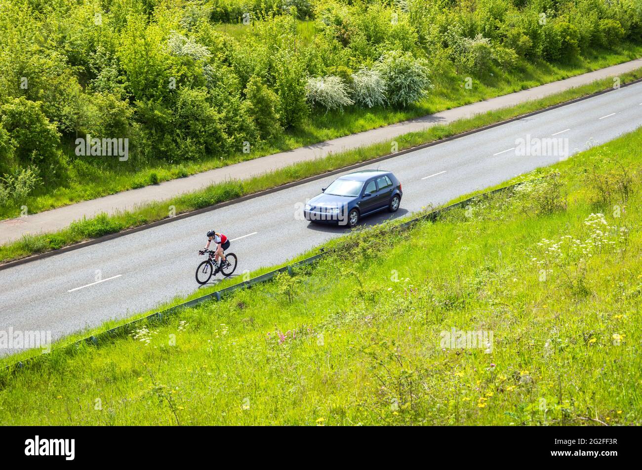 Cyclist lorry england hi-res stock photography and images - Alamy