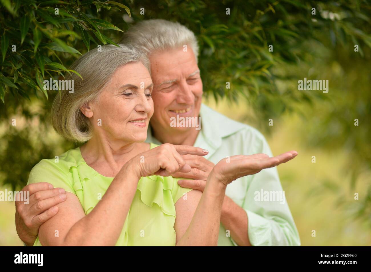 Mature female hand open palm hi-res stock photography and images - Alamy