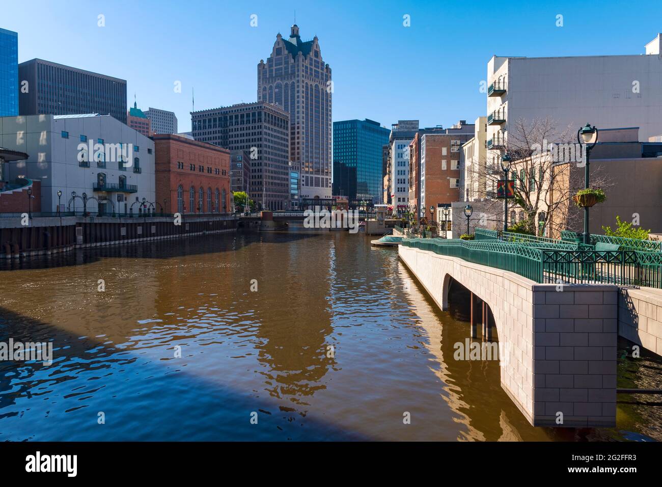 Milwaukee river hi-res stock photography and images - Alamy