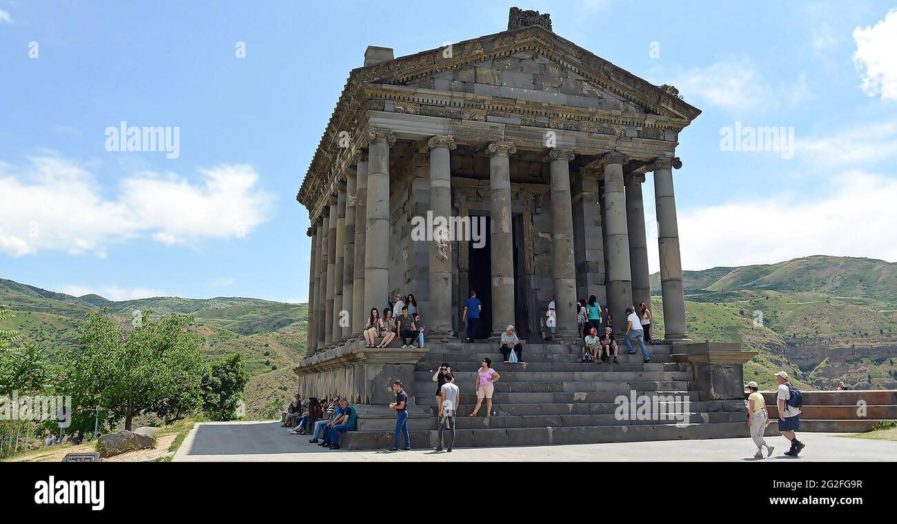 Pagan dynasty hi-res stock photography and images - Alamy
