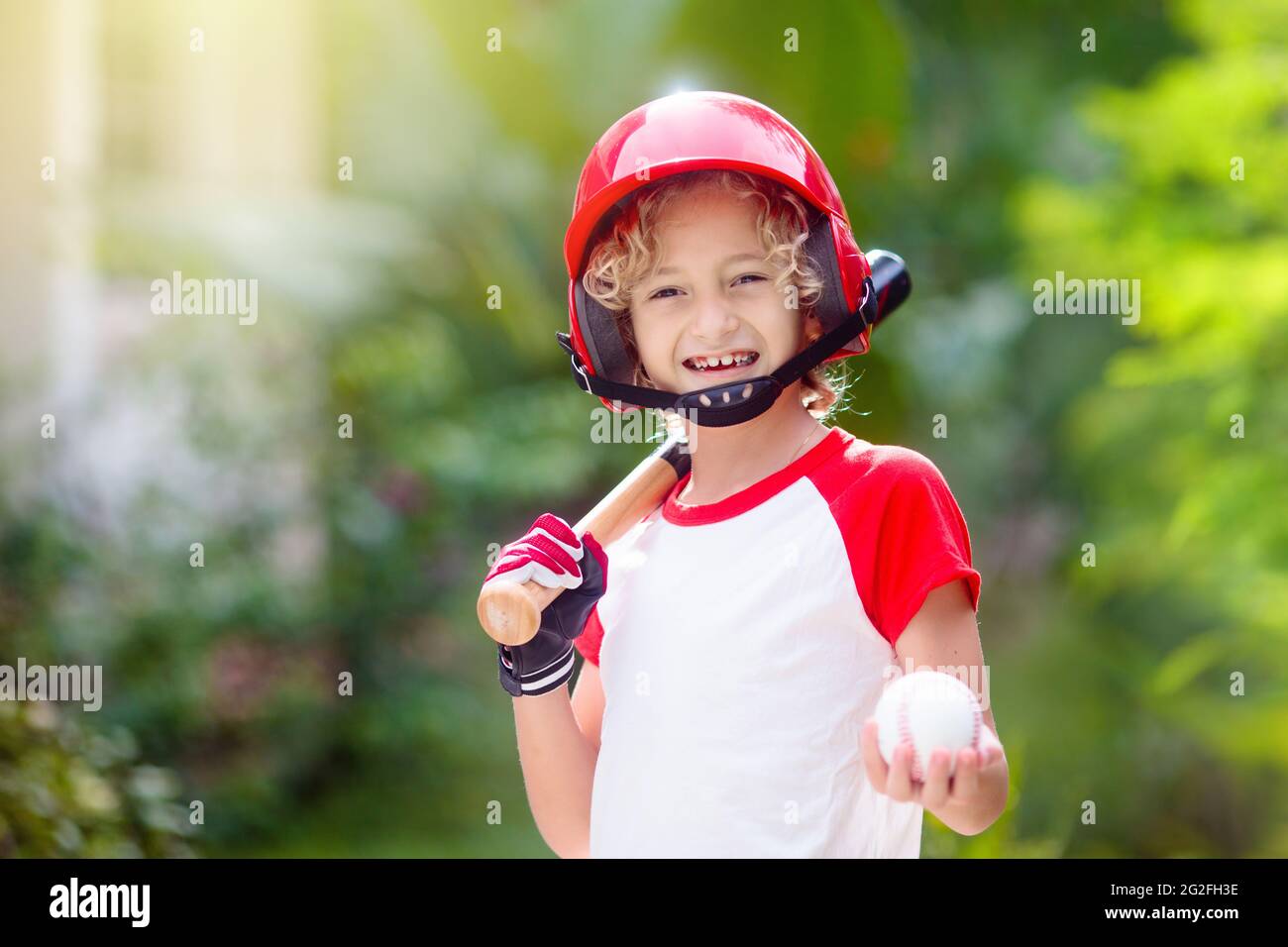 Baseball running action sport hi-res stock photography and images - Alamy
