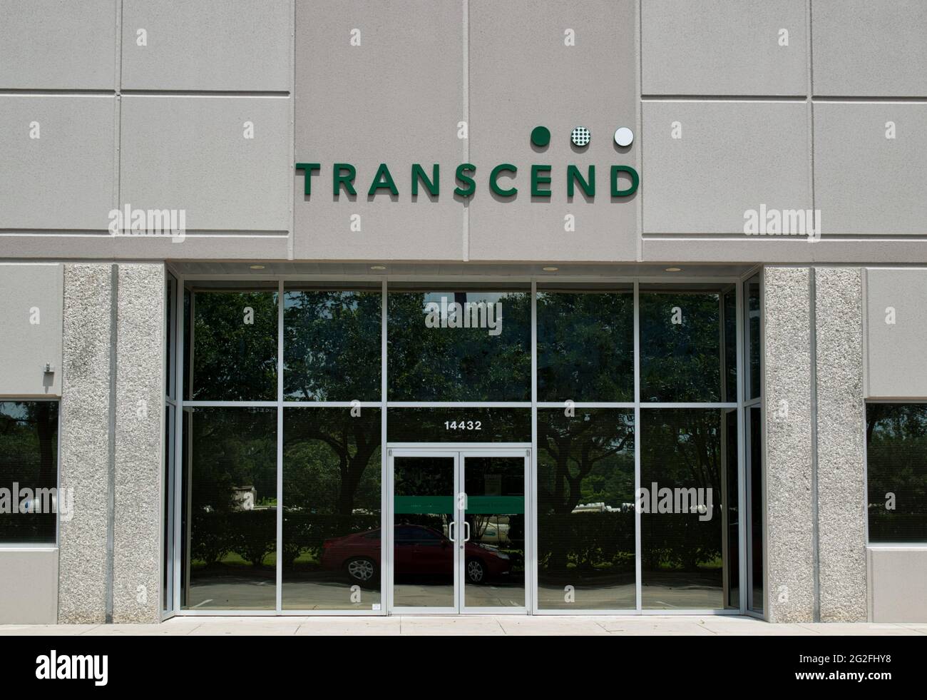 Transcend solutions hi-res stock photography and images - Alamy