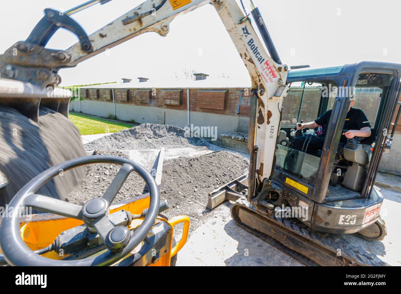 Hoe digger hi-res stock photography and images - Alamy