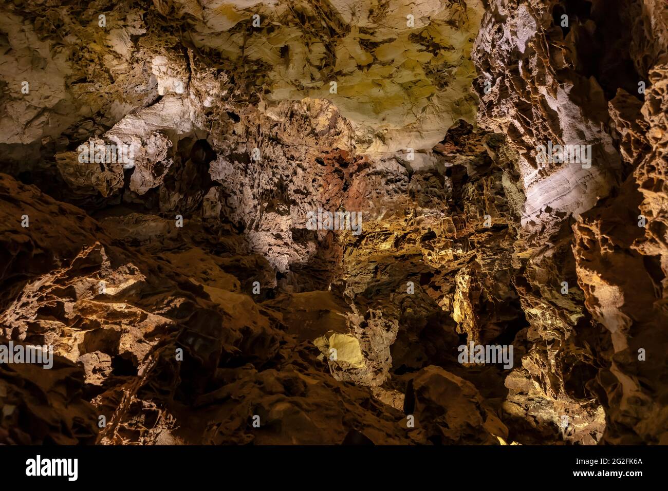 Intricate boxwork in Wind Cave, a cave formation found here more than ...