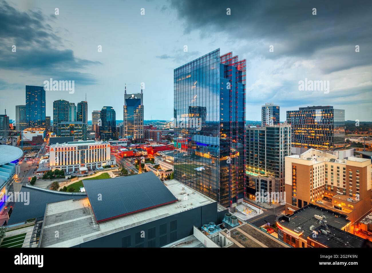 Nashville, Tennessee, USA downtown cityscape at dusk Stock Photo - Alamy