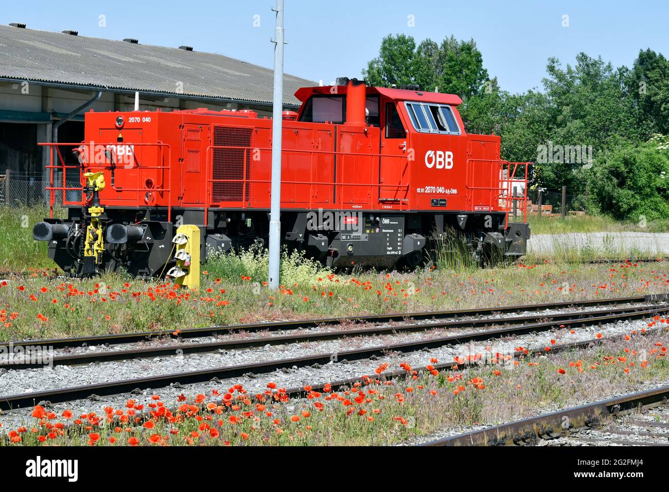 Diesel hydraulic shunting locomotive hi-res stock photography and ...