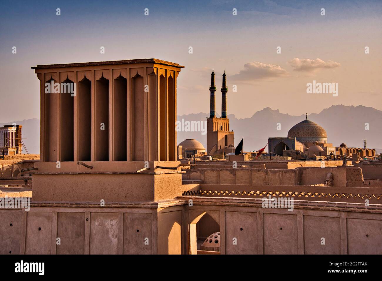 Persian badgir hi-res stock photography and images - Alamy