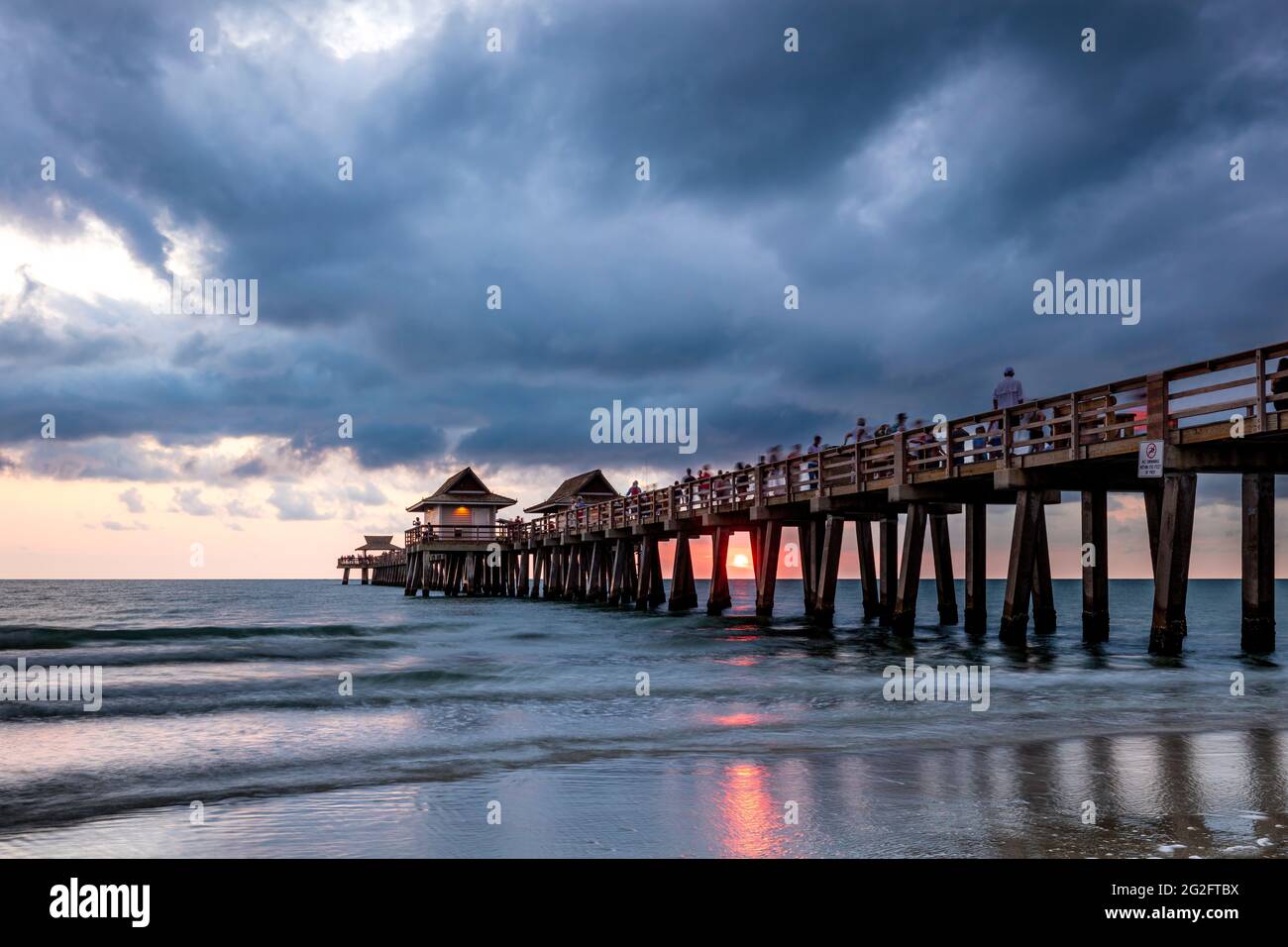 Florida dock hi-res stock photography and images - Alamy