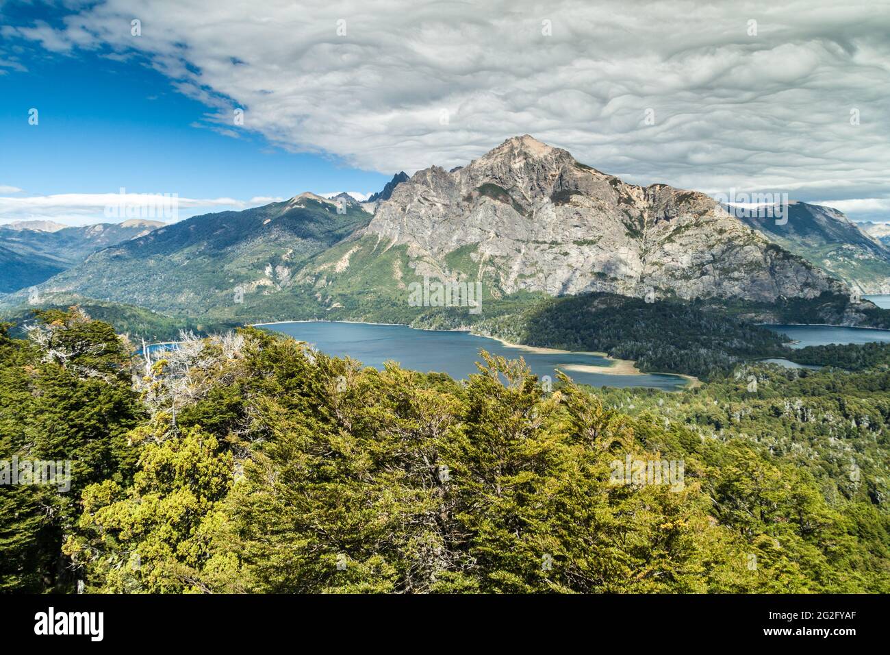 Lake moreno hi-res stock photography and images - Alamy