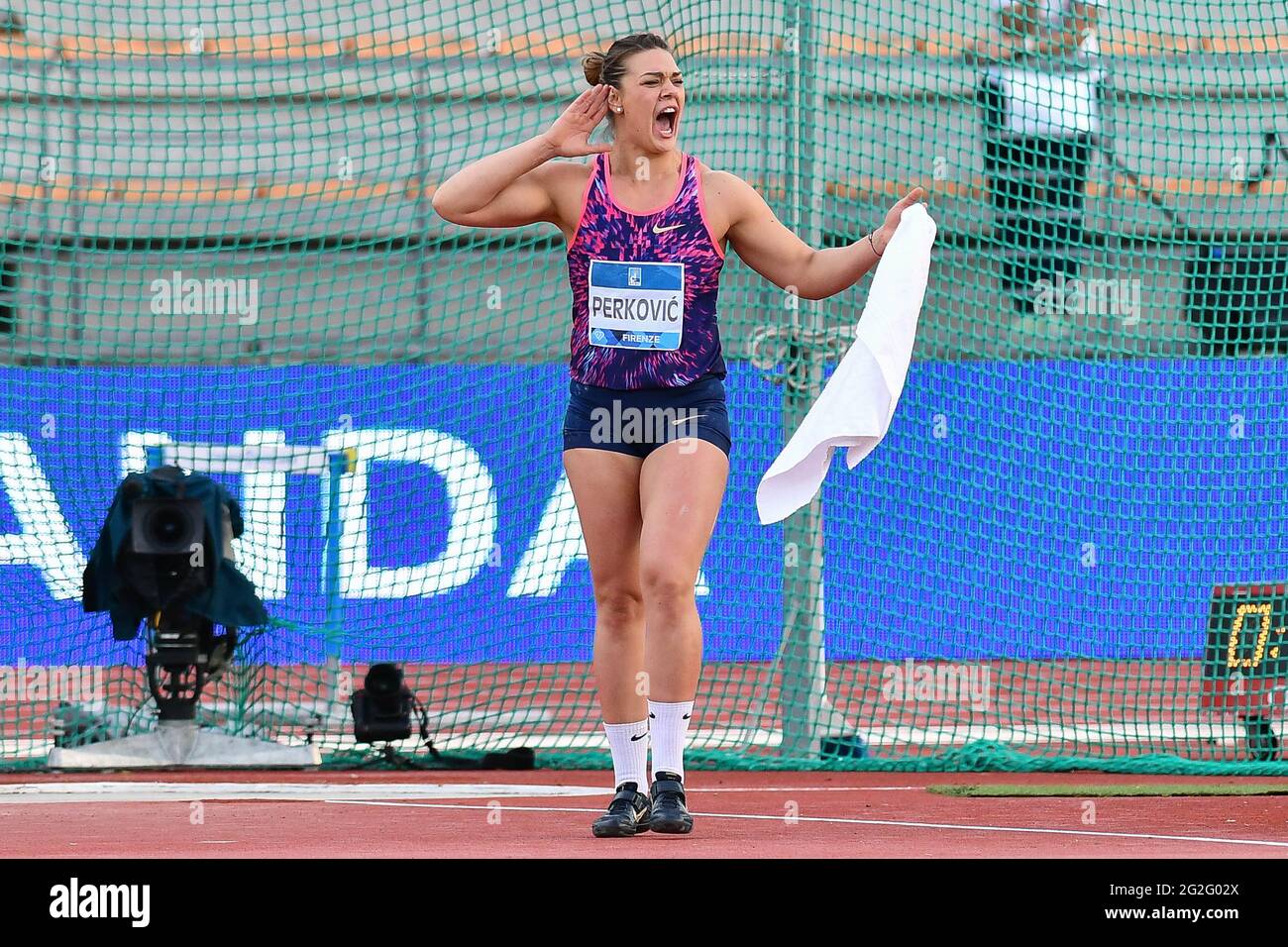 Sandra perkovic discus throw hi-res stock photography and images - Alamy
