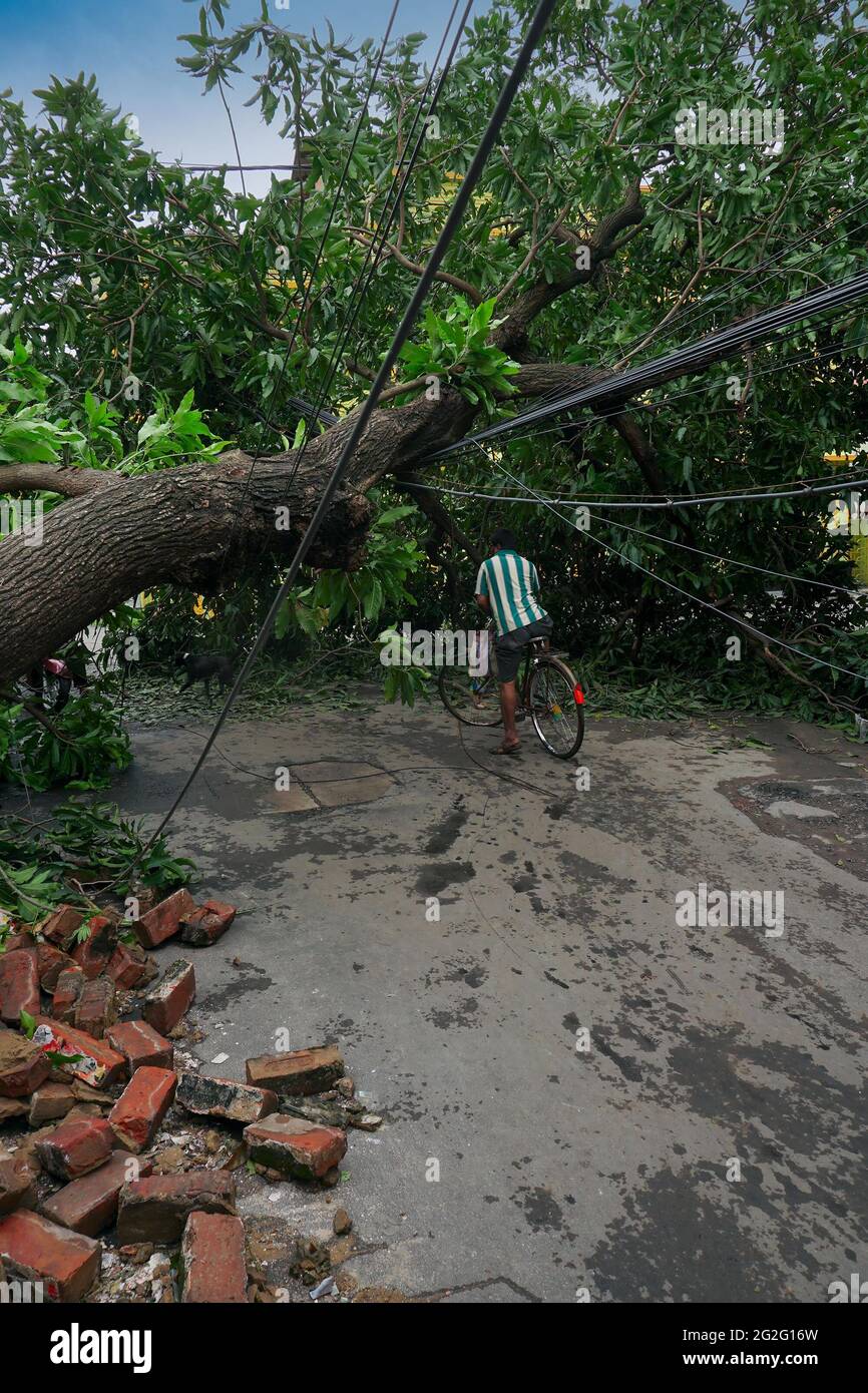 Howrah, West Bengal, India - 21st May 2020 : Super cyclone Amphan ...