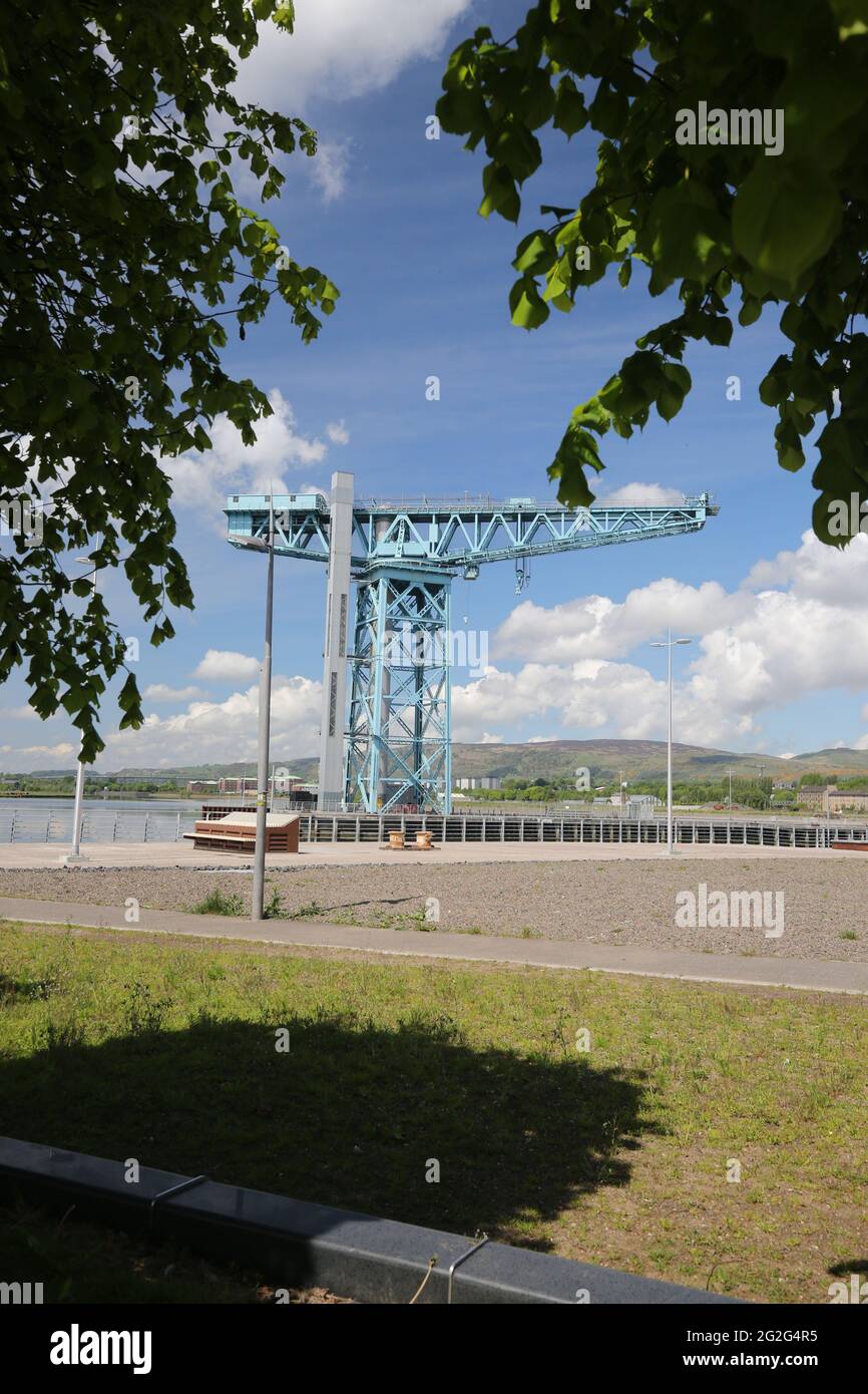 Titan Clydebank, more commonly known as the Titan Crane is a 150-foot ...