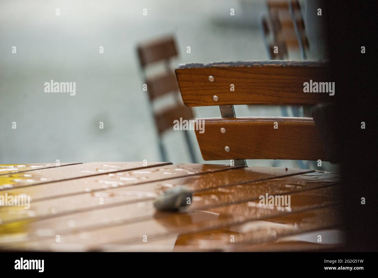 Wet weather historical hi-res stock photography and images - Alamy