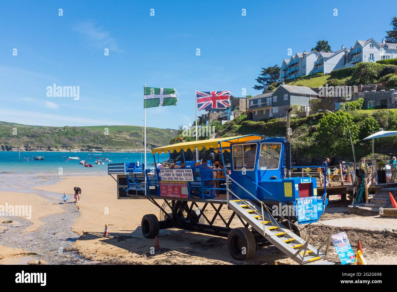South sands ferry sea tractor hi-res stock photography and images - Alamy