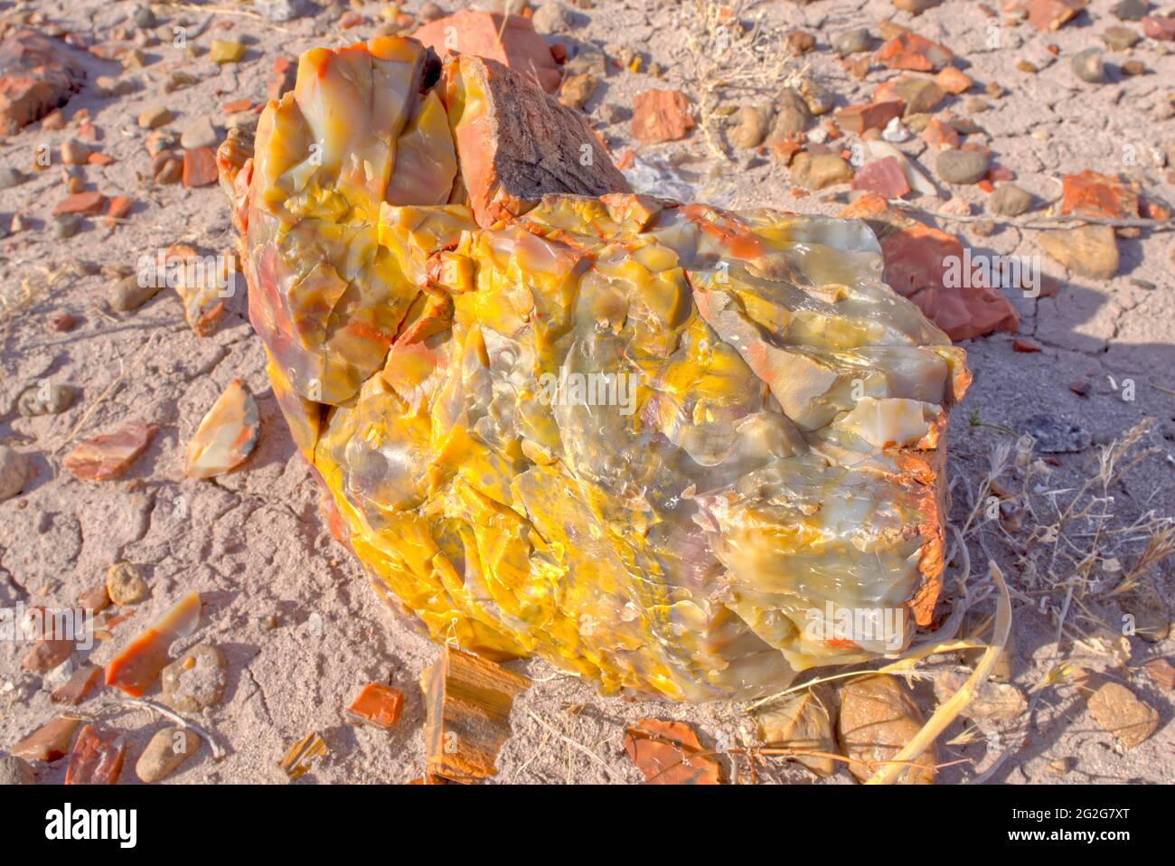 Red yellow jasper crystal hi-res stock photography and images - Alamy