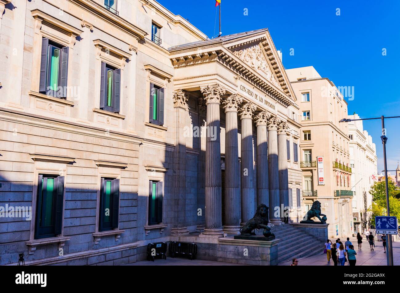 Palacio de cortes hi-res stock photography and images - Alamy