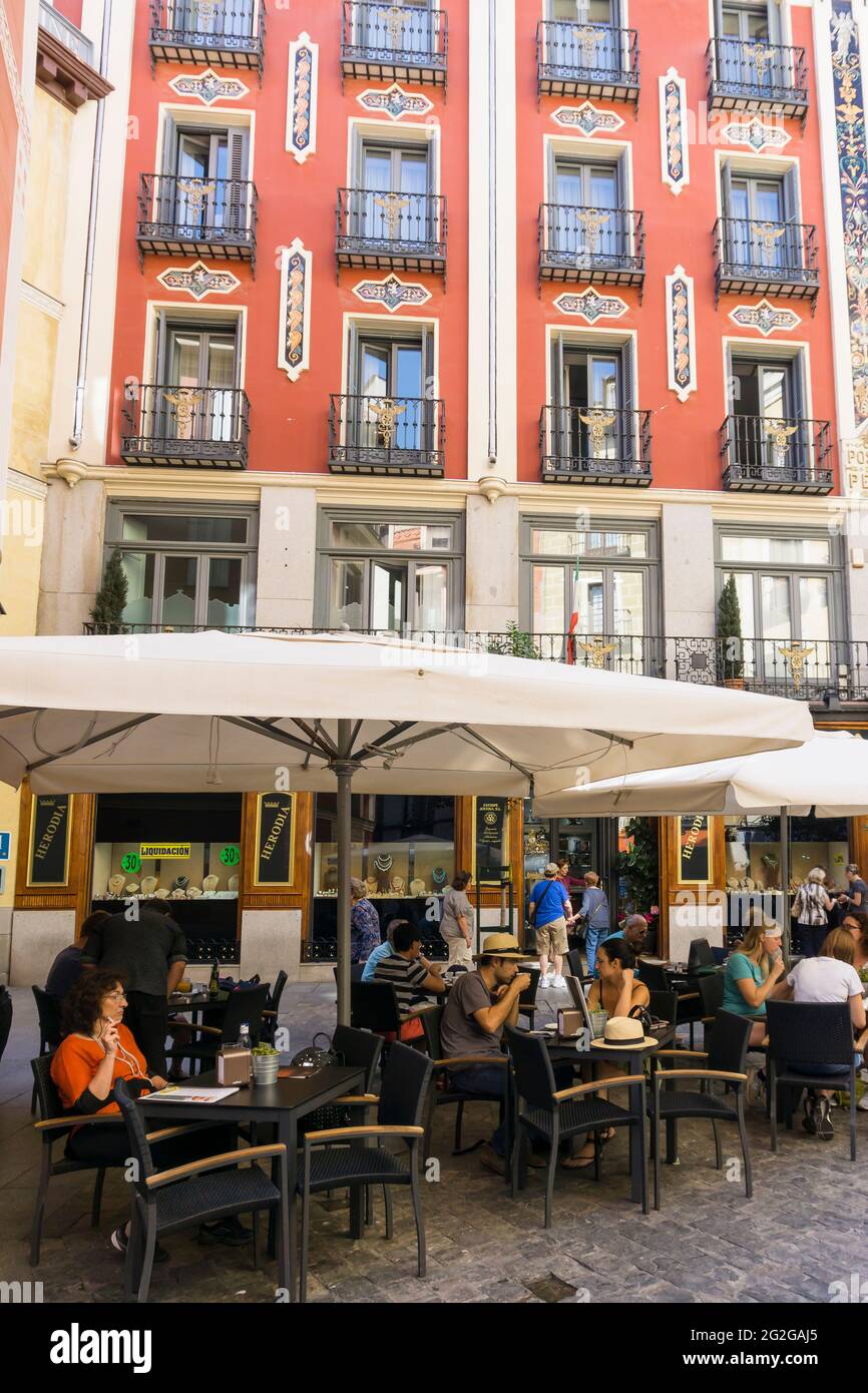 Street atmosphere in Postas street, around the Plaza Mayor - Main ...