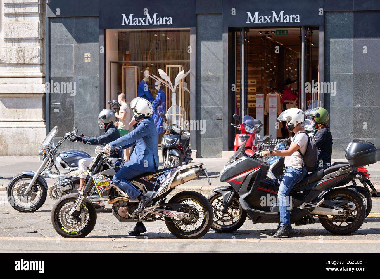 Italian motocycle hi-res stock photography and images - Alamy