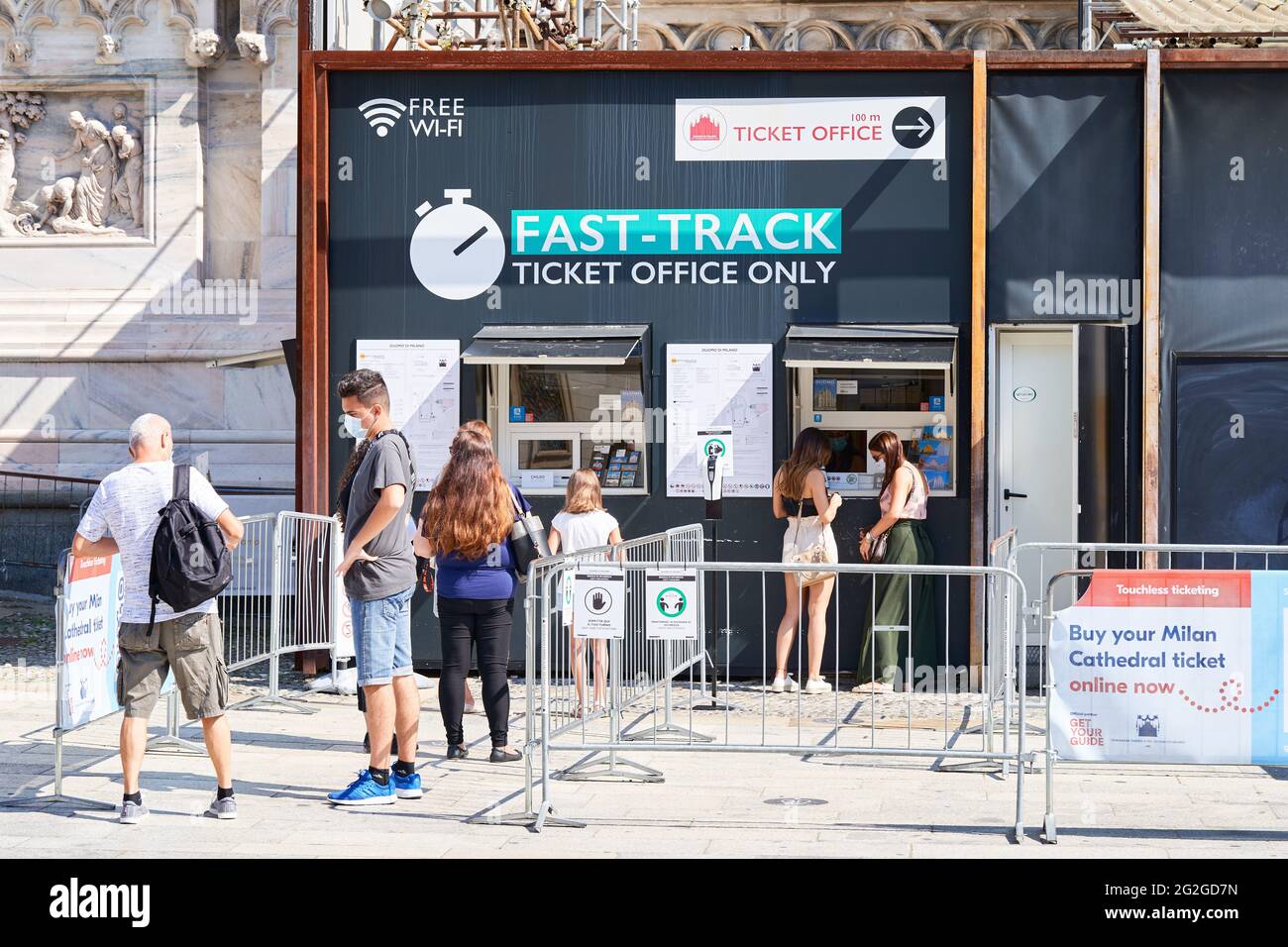 Ticket counter museum hi-res stock photography and images - Alamy