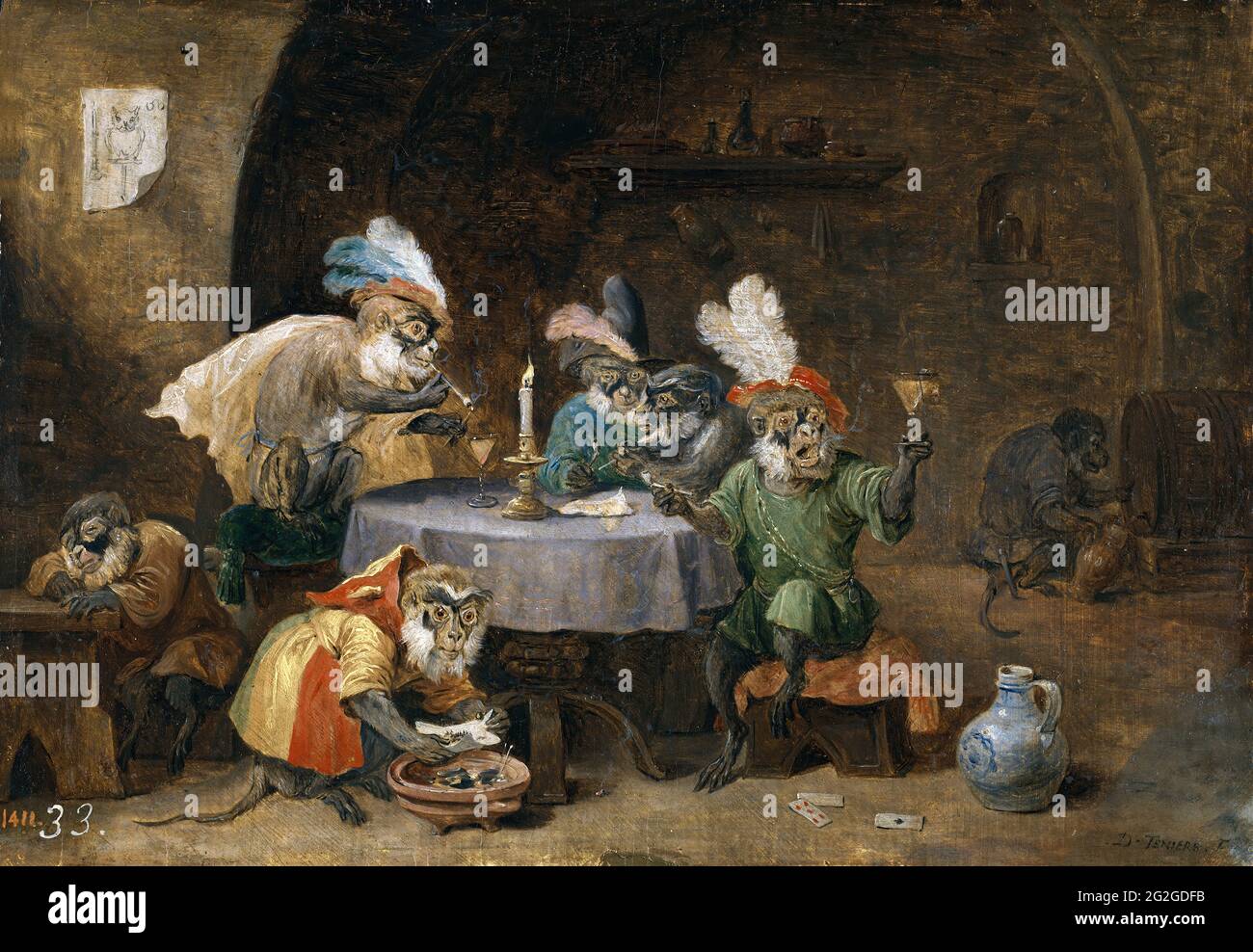 Monkeys smoking hi-res stock photography and images - Alamy