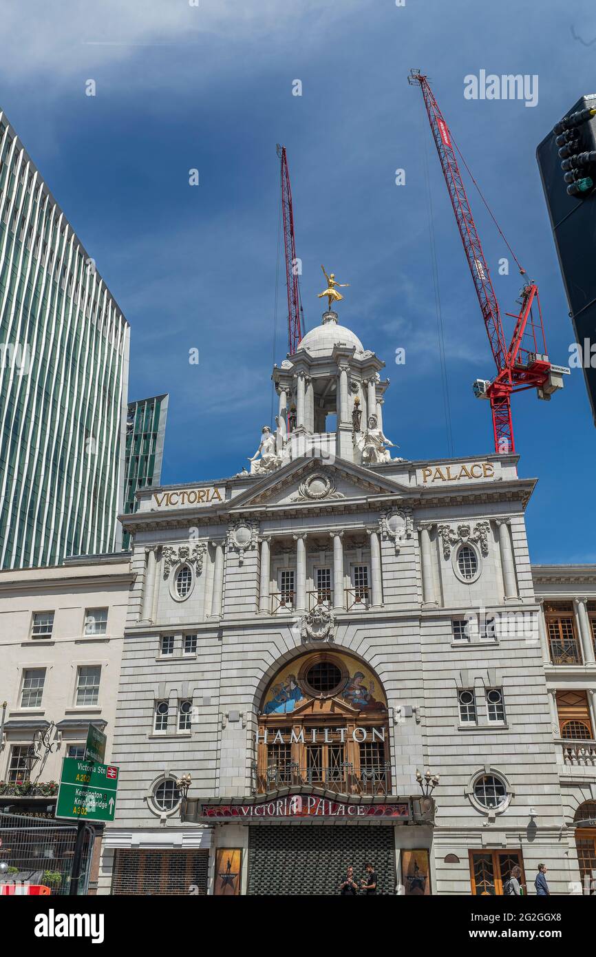 Hamilton at the Victoria Palace Theatre London Stock Photo - Alamy