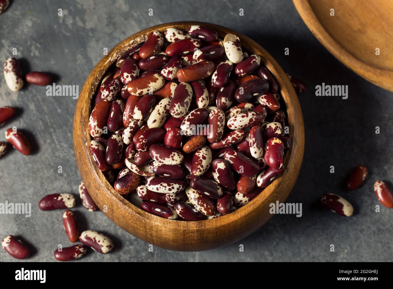 Raw Red Organic Cattle Kidney Beans in a Bowl Stock Photo - Alamy