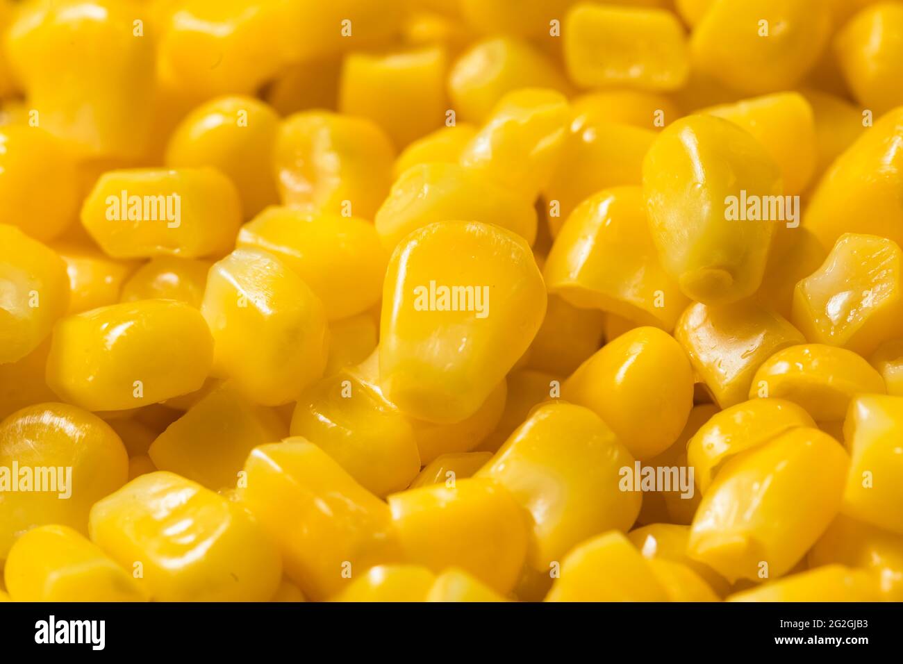 Yellow sweet corn hi-res stock photography and images - Alamy