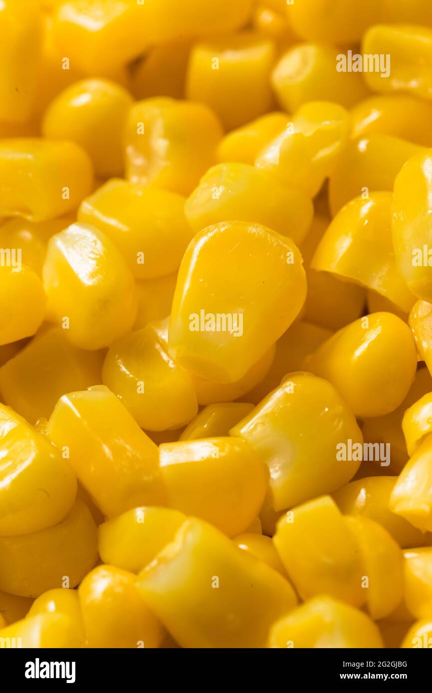 Yellow sweet corn hi-res stock photography and images - Alamy
