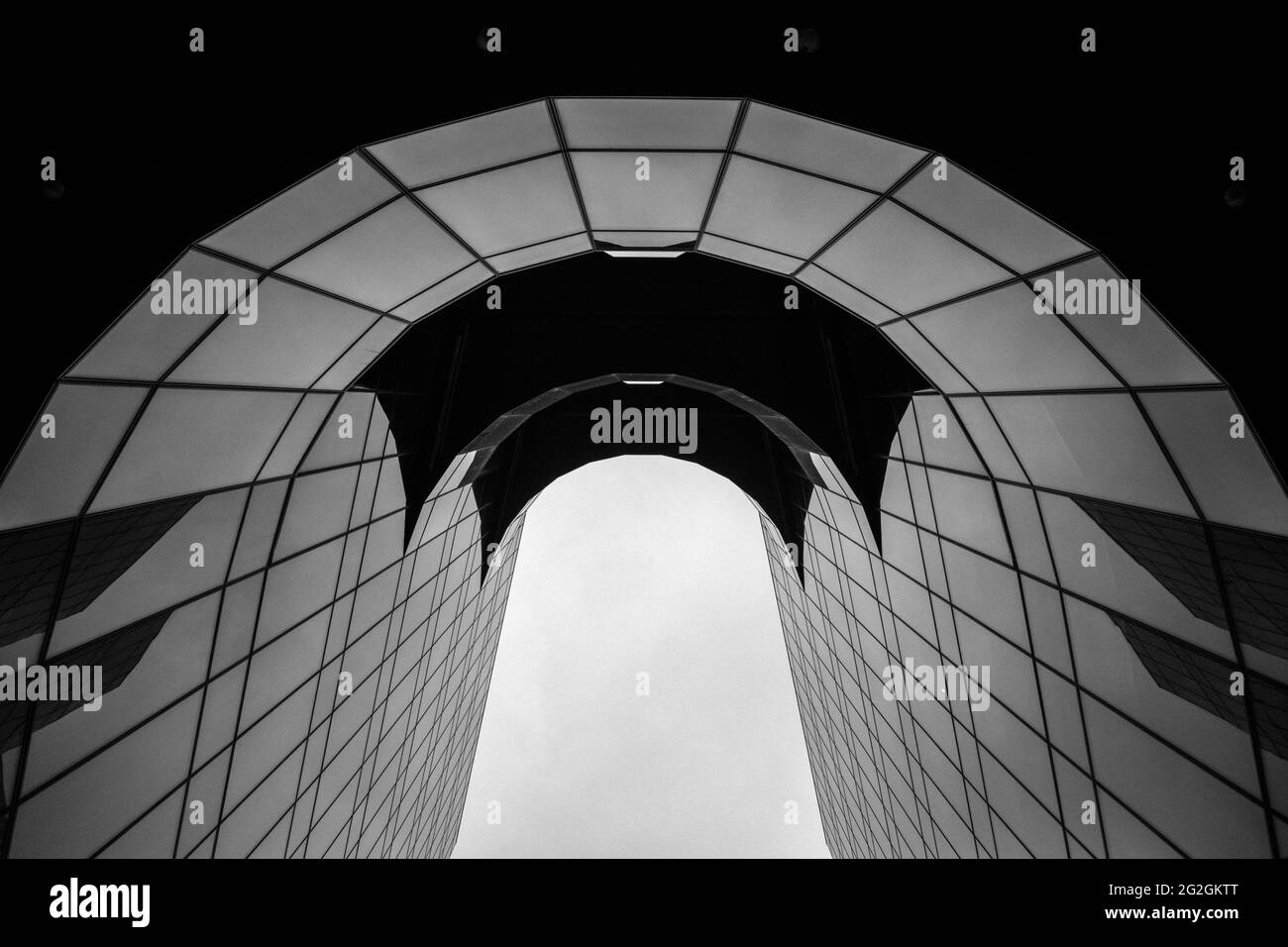 Monochrome architecture hi-res stock photography and images - Alamy