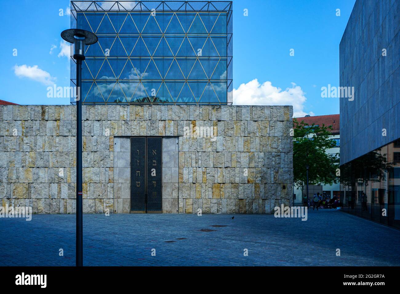 Synagogue Jewish Center High Resolution Stock Photography and Images ...