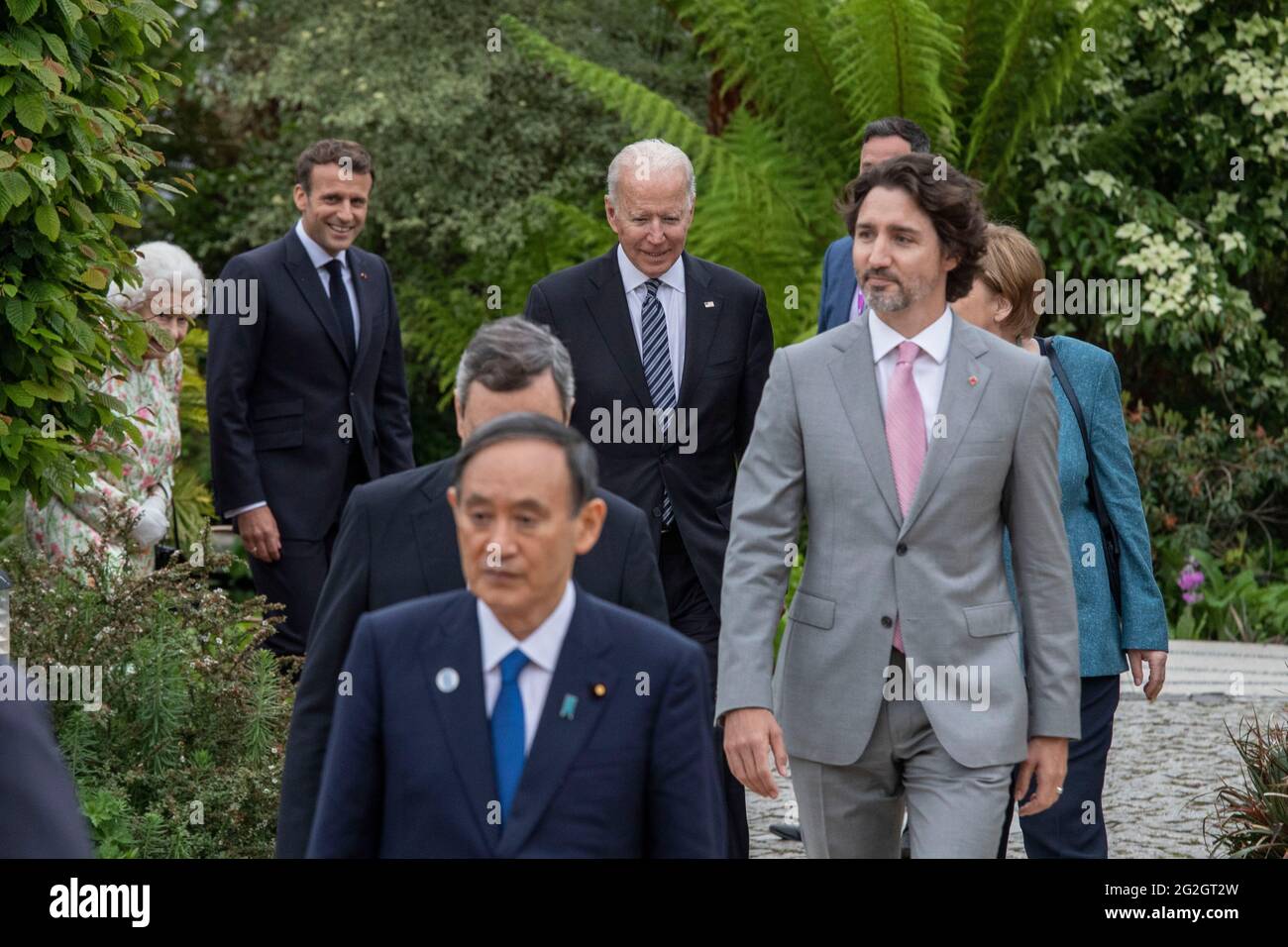 G7 leaders make their way for a group photo before a reception at the ...