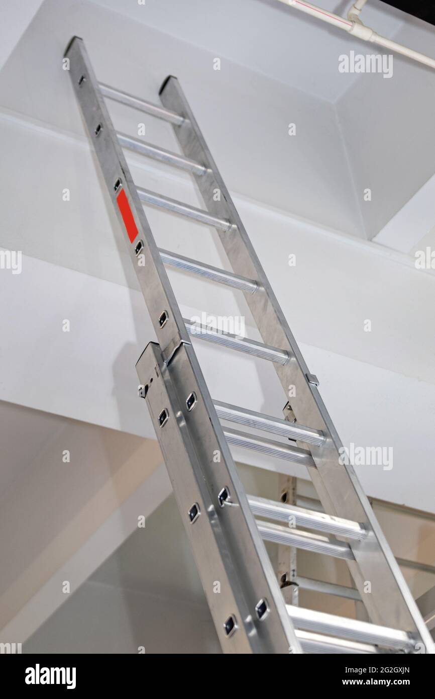 Tall ladder hi-res stock photography and images - Alamy