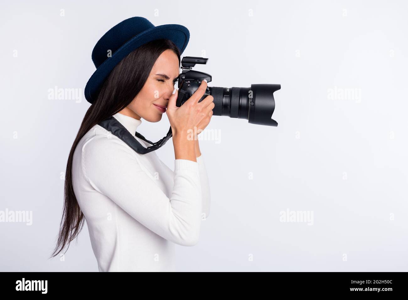 Attractive profile picture hi-res stock photography and images - Alamy